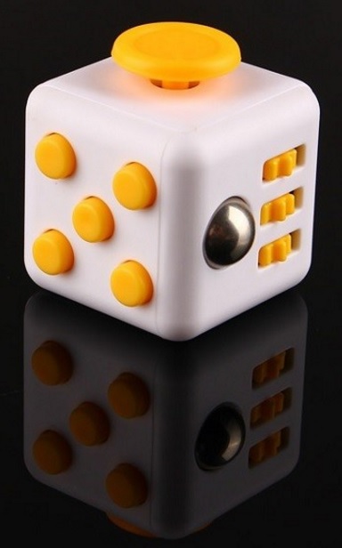 Anti Stress Fidget Cube Αγχολυτικός Κύβος Κίτρινο-Λευκό (OEM) στη ...