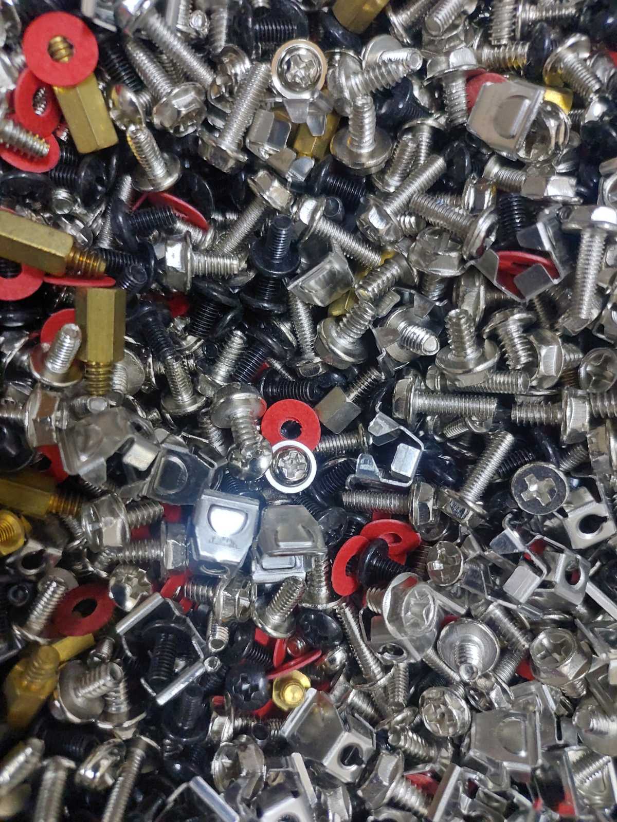 Mixed Multi-size Screws for pc in category Electronics/Soldering and ...